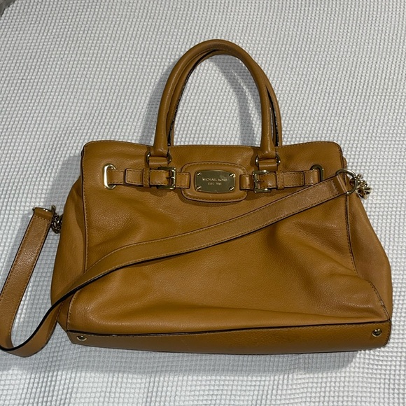 MICHAEL Michael Kors | Bags | Vintage Michael Kors Leather Tan Camel ...